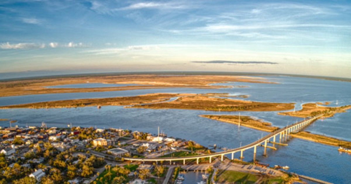 Robert Volpe to Moderate Affordable Housing Seminar on Land Use and ...